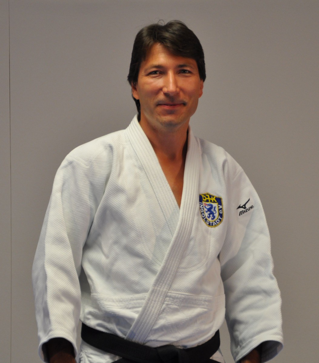 Sven Keidel erhält den 6. Dan | Mittwoch, 20.11.2013 | Ingolstadt